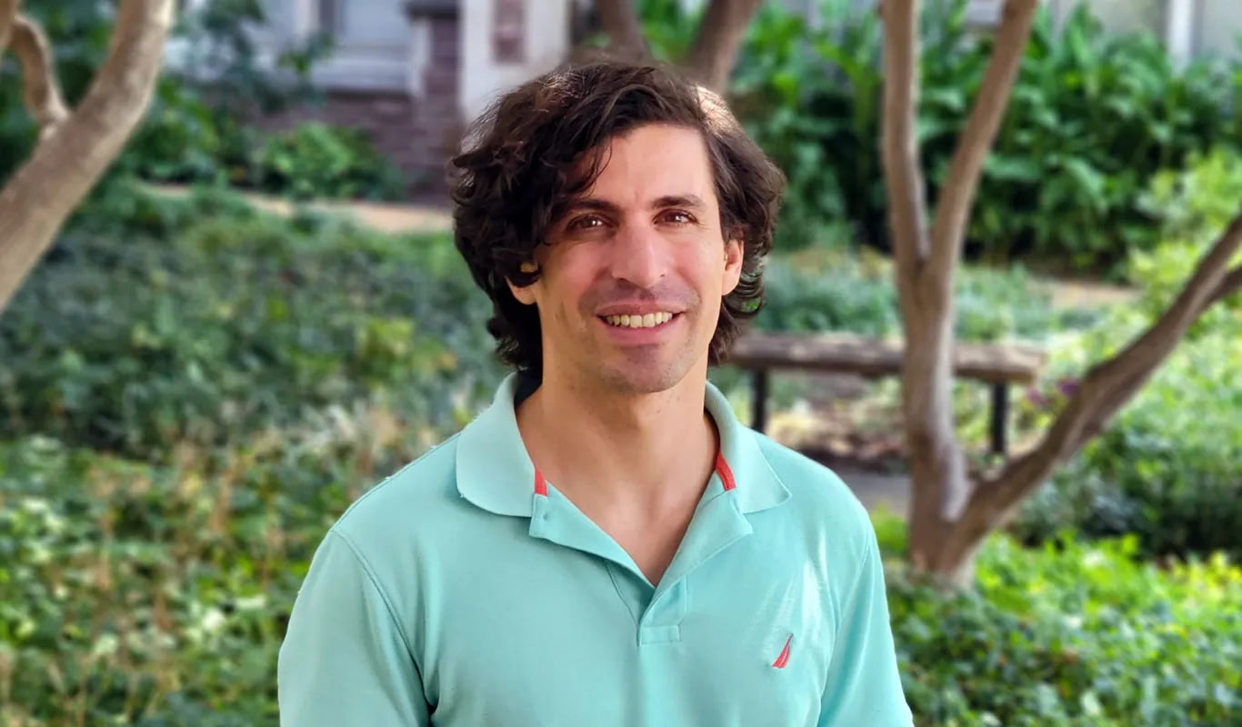 Leandro Fosque | Department of Biology